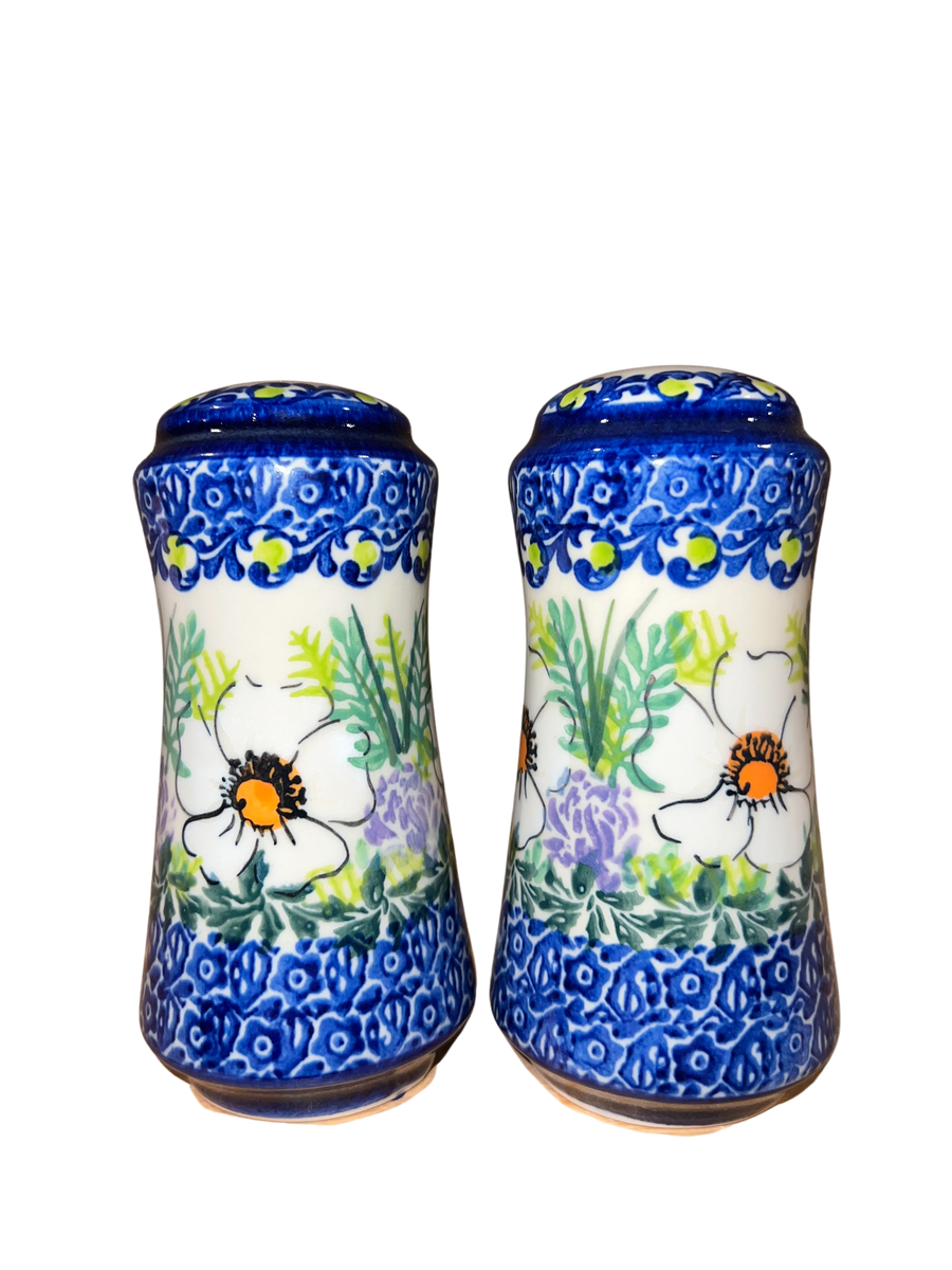Primrose Tall Salt and Pepper – Lidia's Polish Pottery
